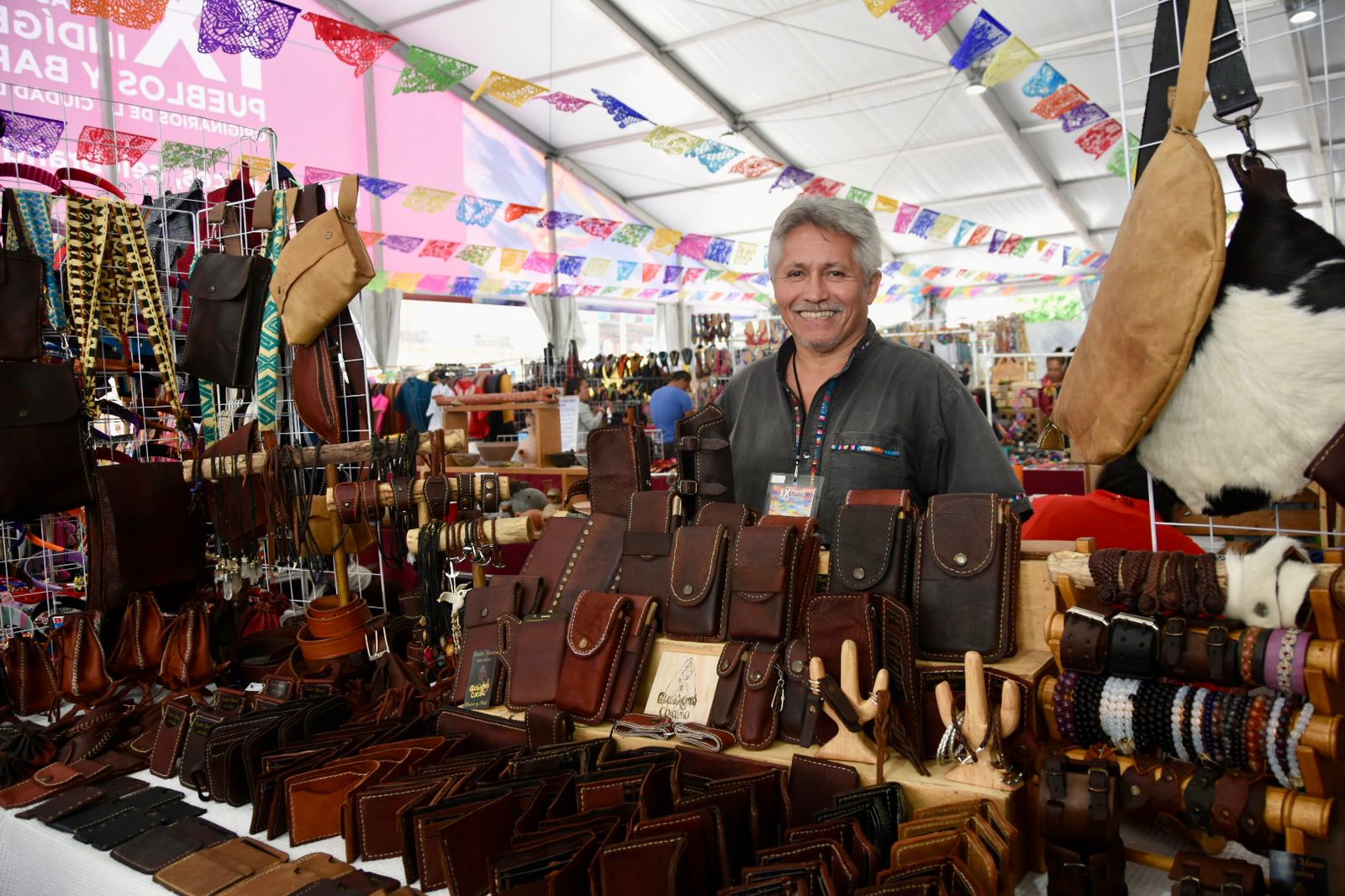 Se inaugura la IX Fiesta de las Culturas Indígenas, Pueblos y Barrios Originarios de la Ciudad ...